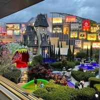 Hollywood Drive-In Golf - Mini Golf Course