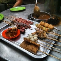 Restoran Capitol Satay Celup - 41, Lorong Bukit Cina
