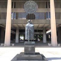 Saint Damien of Molokaʻi Statue - Downtown Honolulu - Honolulu, HI