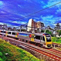 Indooroopilly Railway Station - Train Station in Indooroopilly