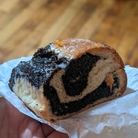 Cafe Riviera - Café in Greenpoint