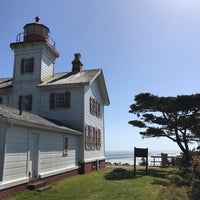 Yaquina Bay Lighthouse - 6 tips from 571 visitors