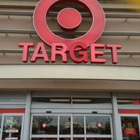 Target - Mid-Town North Hollywood - 11051 Victory Blvd
