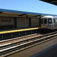 MTA Subway - Broad Channel (A/S) - Metro Station in Broad Channel