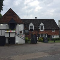 Ye Olde Six Bells - Pub in Horley