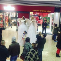 The Pentagon - Shopping Mall in Chatham