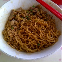 Mie Pinangsia - Noodle House in Kali Rungkut