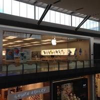 Apple highpoint store