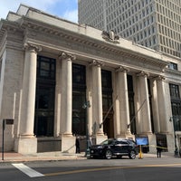 Kansas City Public Library: Central Library - 16 tips