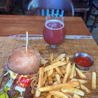 Tavern Hall - Bellevue Square - 41 tips