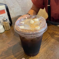 Café Raymond - Breakfast Spot in Strip District