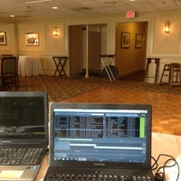 Philips Old Colony House - American Restaurant in Neponset - Port Norfolk