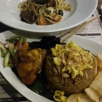 Cocorico Cafe and Resto - Restaurant