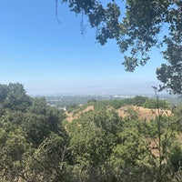 Fryman Canyon - Hiking Trail