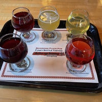 Beveridge Place Pub - West Seattle - 6413 California Ave SW