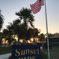Sunset Park - Beach in Key Colony Beach