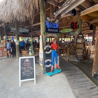 Gilbert's Tiki Bar - Bar