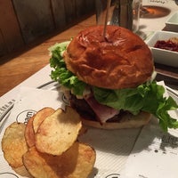 Ham Holy Burger - Burger Joint in Brera