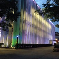 Hunt Library - College Library