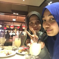 Cosmo - Victoria Square - 11 tips from 466 visitors