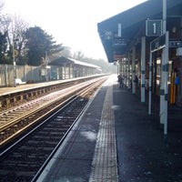Oxted Railway Station (OXT) - Train Station in Oxted, Surrey