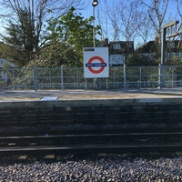 West Harrow London Underground Station - 3 tips
