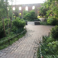 The Max Family Garden - DUMBO - Brooklyn, NY