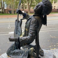 Jimi Hendrix Statue - Capitol Hill - 10 tips from 1231 visitors