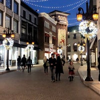 Two Rodeo - Beverly Hills, CA