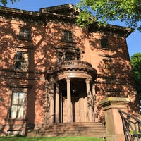 Governor Henry Lippitt House Museum - Art Museum in College Hill