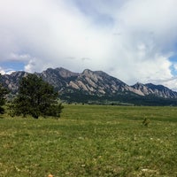 Flatirons Vista Trailhead - Park