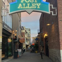 Post Alley - Pike Place - 5 tips from 1309 visitors