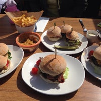 Ellis Gourmet Burger - Burger Joint
