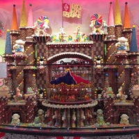 Sarris Candies - Candy Store