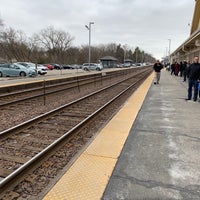 Metra - Geneva Station - Rail Station in Geneva