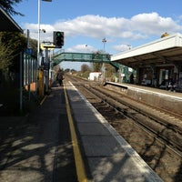 West Worthing Railway Station (WWO) - Rail Station in Worthing