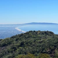 Temescal Ridge Trail - Hiking Trail in Pacific Palisades