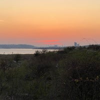 RSPB Rainham Marshes Nature Reserve - New Tank Hill Rd