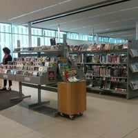 Upper Riccarton Library - Library