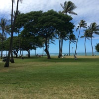 Queen's Beach - Surf Spot in Diamond Head - Kapahulu - St. Louis
