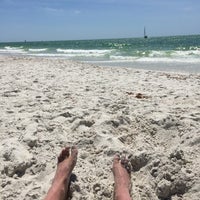 Via Miramar Beach - Beach in Moorings