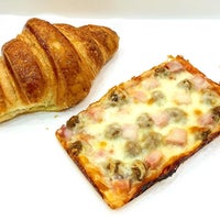 Bosco Bakery Cafe - Bakery in Wilshire Center - Koreatown