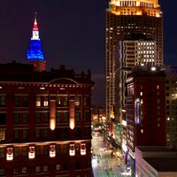 Azure Rooftop Lounge - Downtown Cleveland - 4 tips from 555 visitors