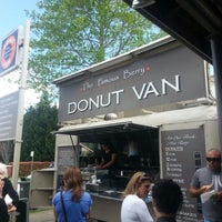 The Famous Berry Donut Van - 73 Queen St