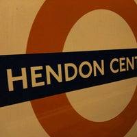 Hendon Central London Underground Station - Metro Station in London