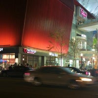 Red Mango - Frozen Yogurt Shop in Rego Park