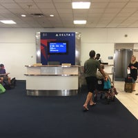 Gate B11 - Concourse B