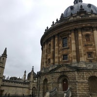Radcliffe Square - Plaza