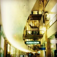 The Shops At North Bridge - Shopping Mall in Chicago