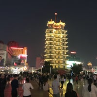 二七纪念塔 Erqi Memorial Tower - Monument / Landmark in 郑州